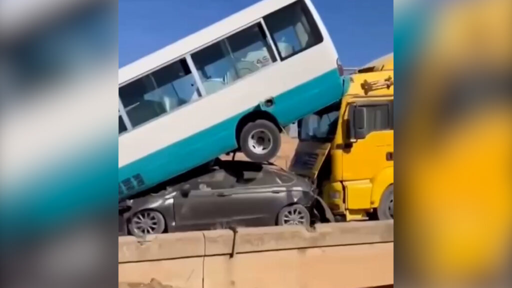 Pile-up on Sulaymaniyah–Chamchamal road injures three | Hatha Alyoum